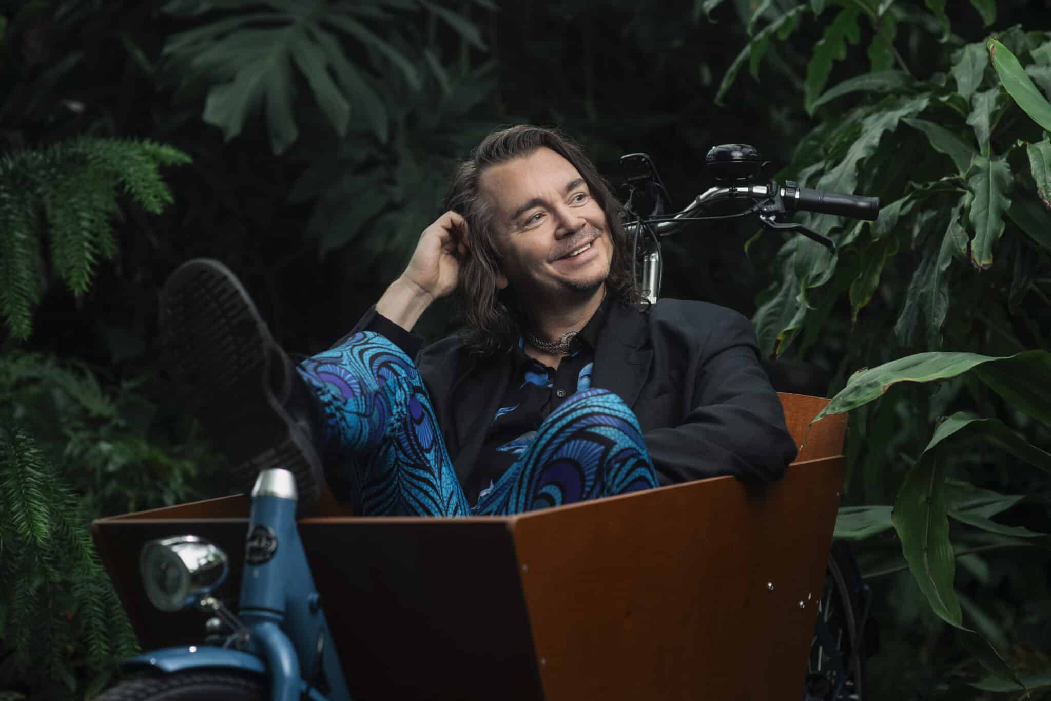 Emil Jensen aktuell med “Än susar skogen” - United Stage Sverige